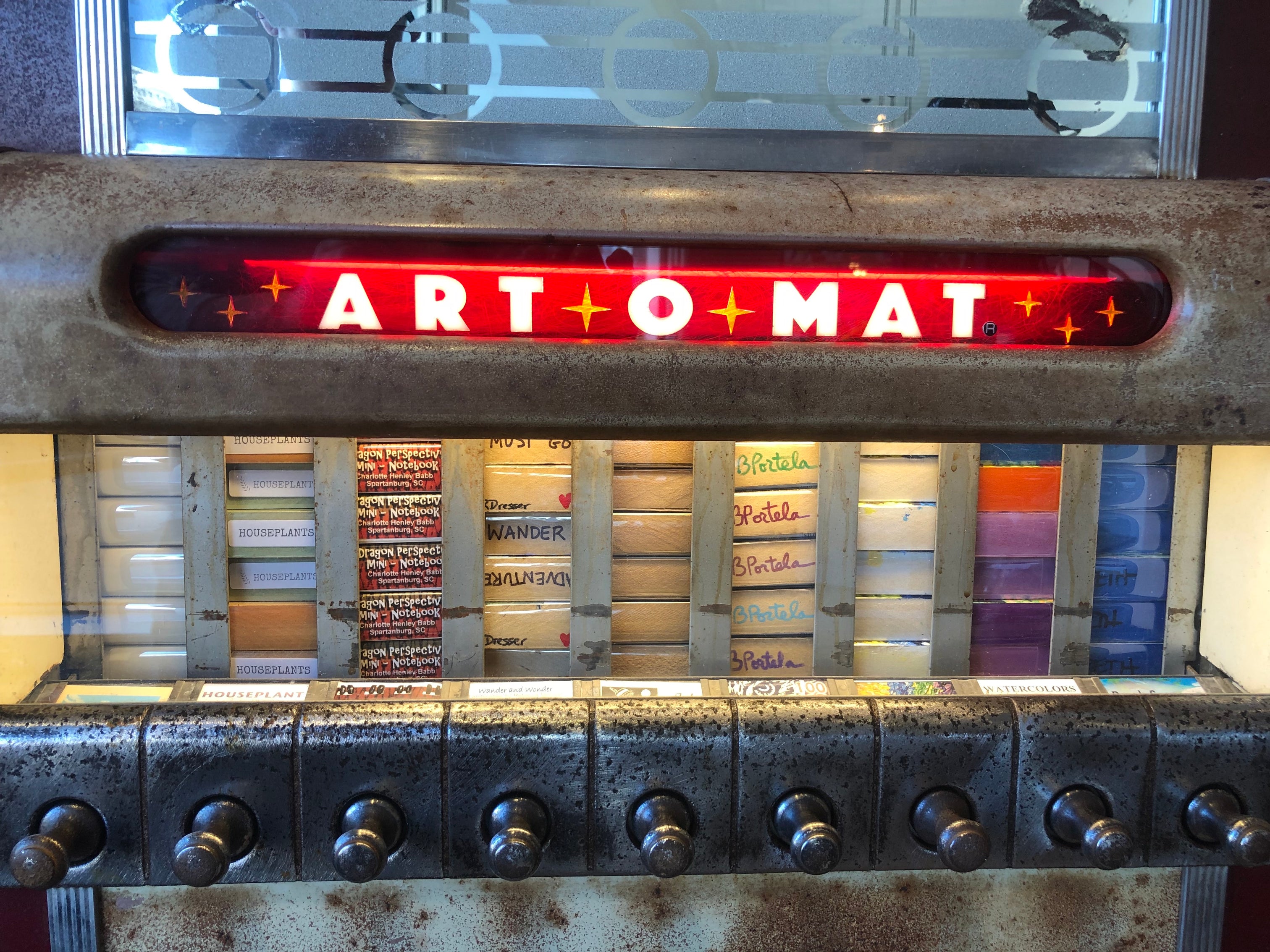 Art-o-mat Machine – Franks Fine Arts